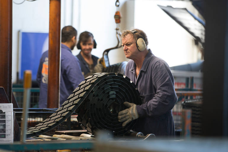 Happy 60th birthday to Bandag! - Fleet HV News