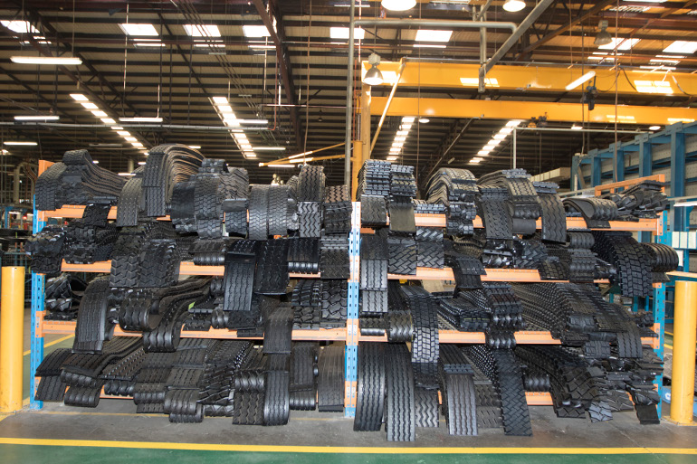 Sophisticated fleets lower CPK with retreads - Fleet HV News