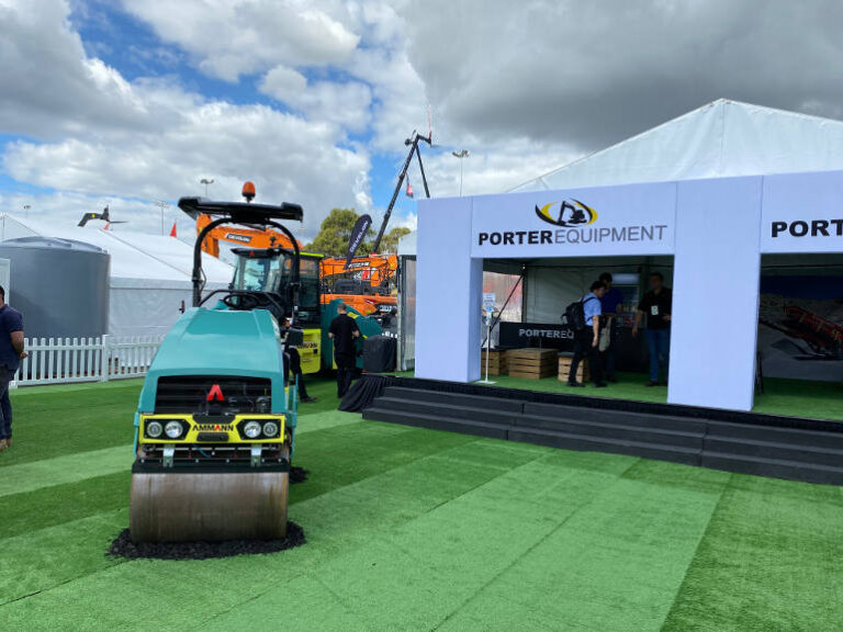 Porter Equipment displays Portafill at expo - Fleet HV News