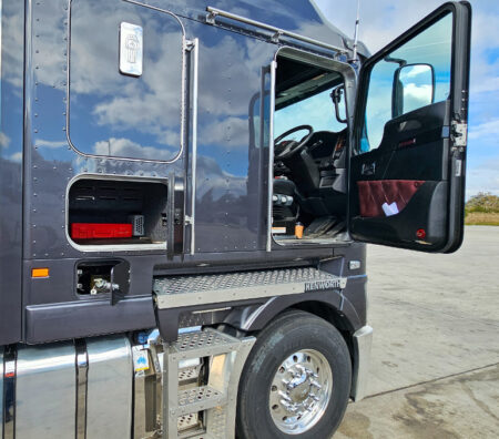 Sleeping in the Kenworth K220 on the road - Fleet HV News