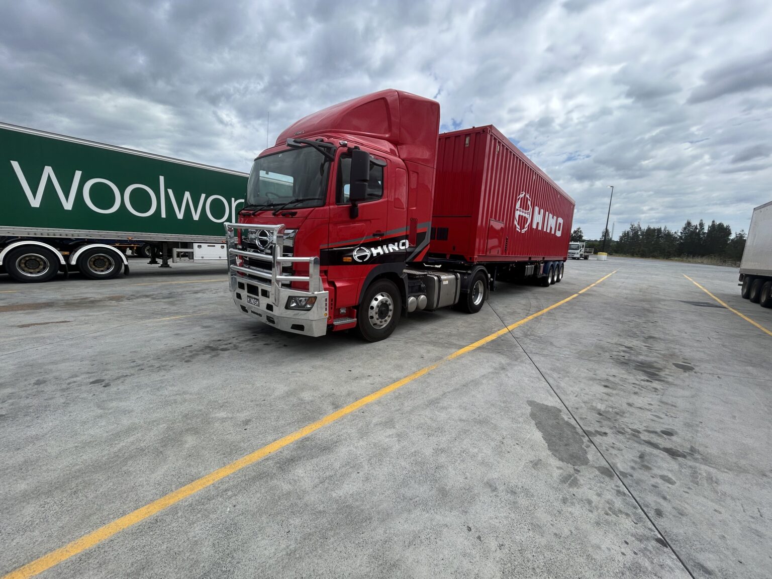 Fleet Drive: Hino 700 Series 6x2 Prime Mover - Fleet HV News