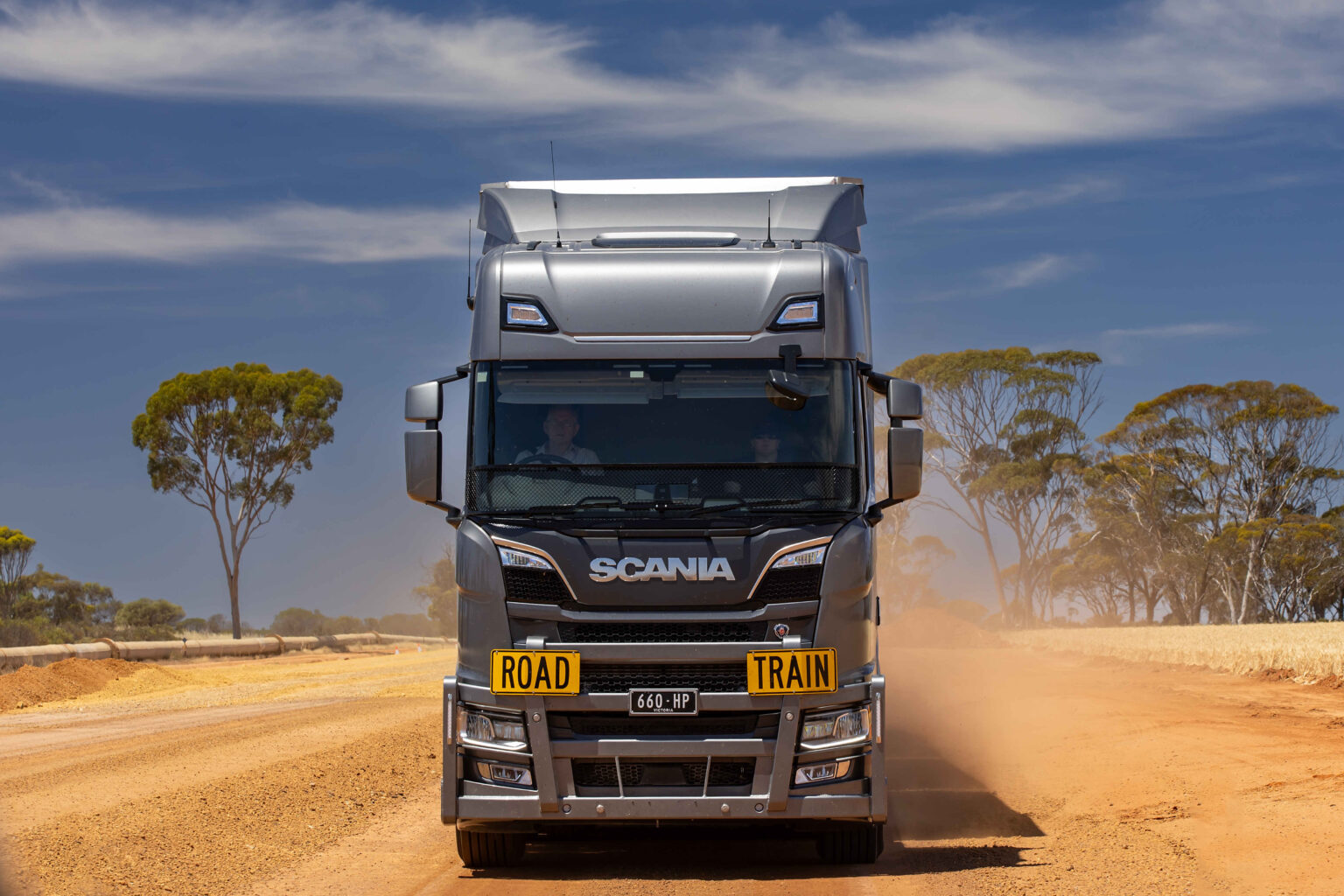 Fleet Drive: Scania 660 V8 - Fleet HV News